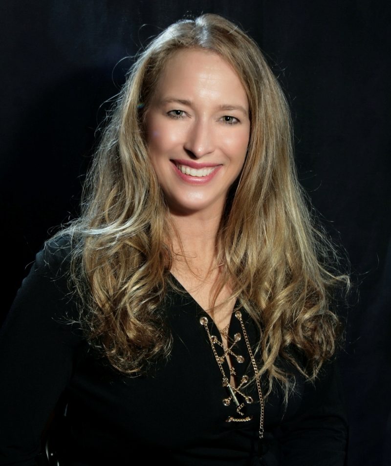 Angela Fox – Friend and Realtor for Life - Greater Glendale Chamber of ...